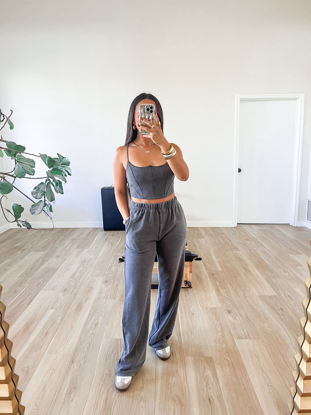 Famous|Elle – FamousElle